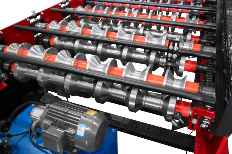Máquina perfiladeira de telha única com cumeeira — Maqperf